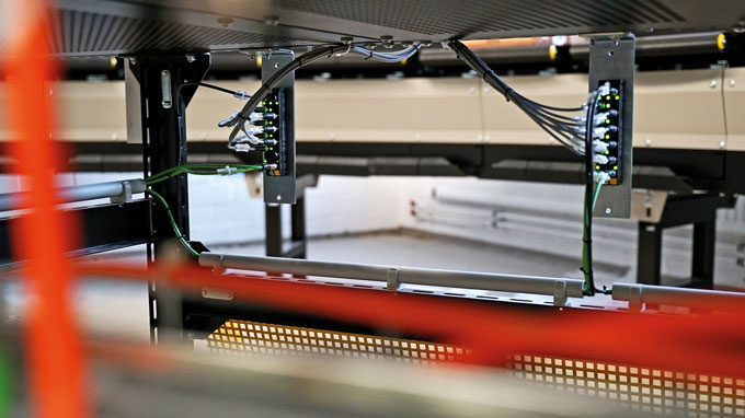 I/O and Safety Modules Increase Throughput in Intralogistics - TURCK ...